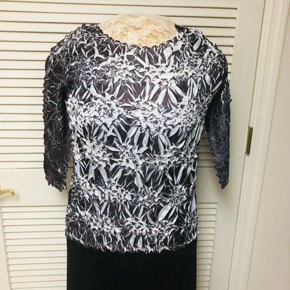 Origami - Magic Scarf Co | Tops | Nwt Origami Gray Top One Size 34 ...